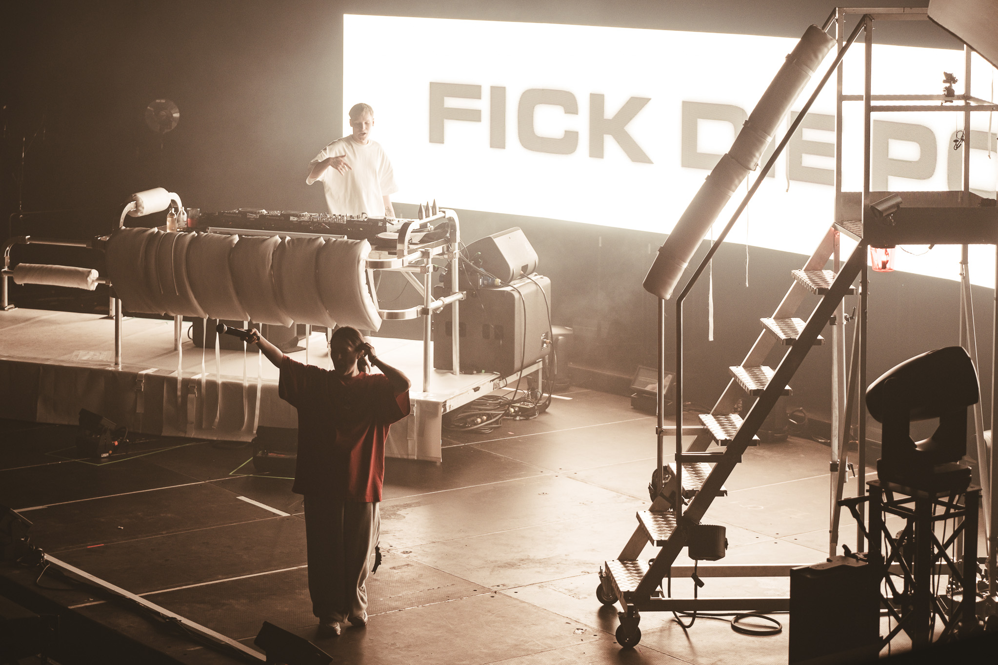 Brutalismus 3000 | Selection