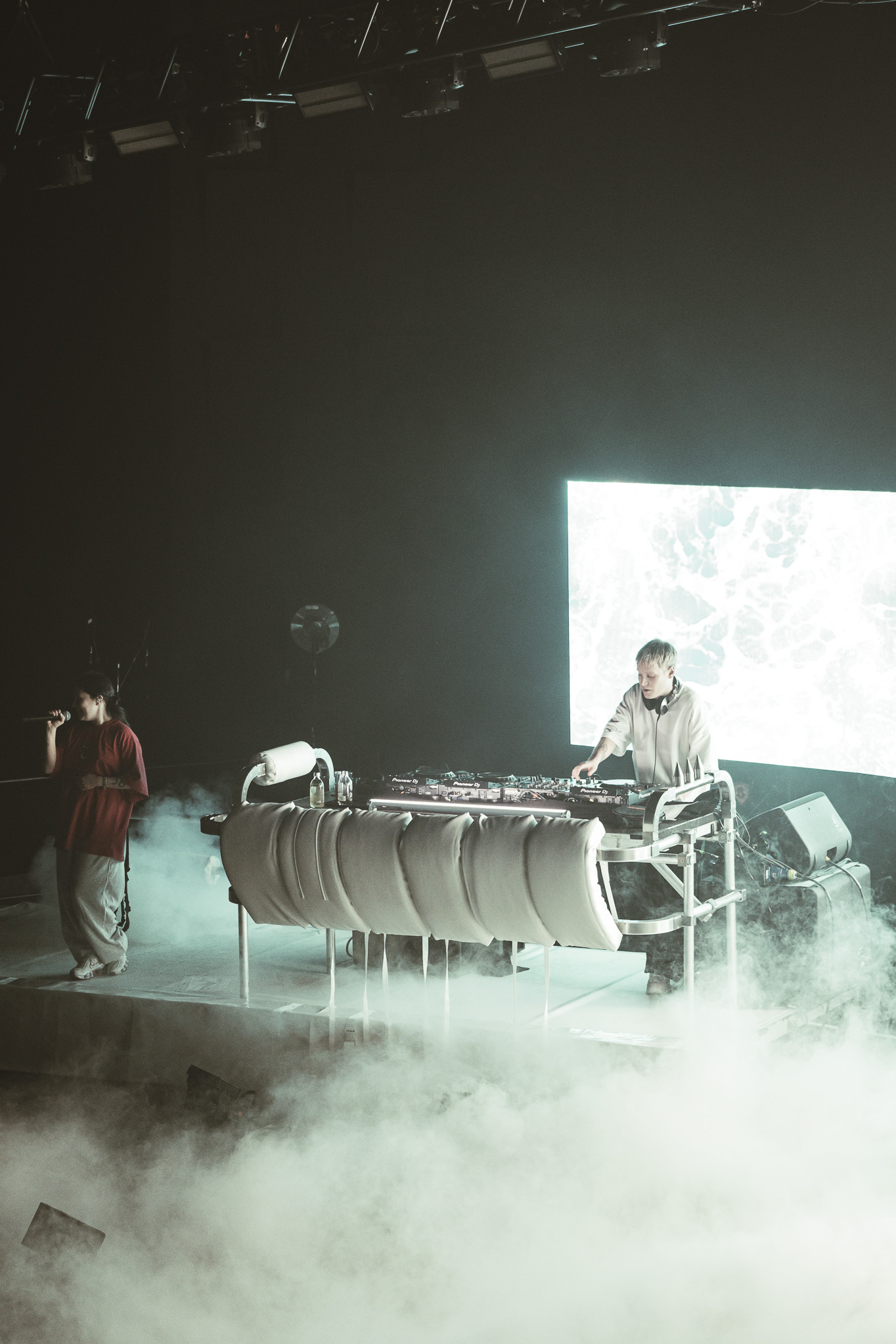 Brutalismus 3000 | Selection