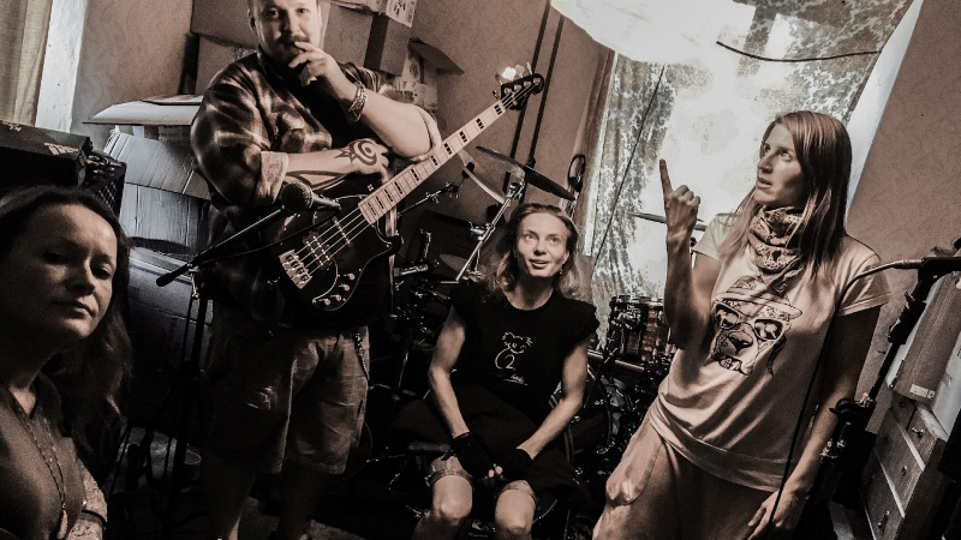 Gaia Mesiah přidali pro velký zájem druhý koncert | Lucerna Music Bar